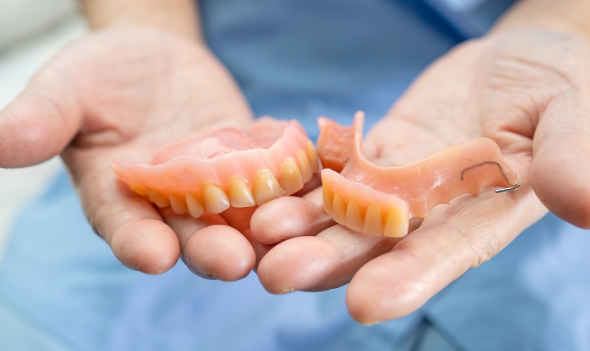 Full vs. Partial Denture: What’s Right for You?